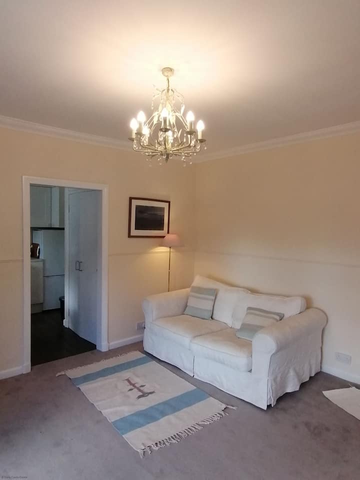 Bella's  Apartment - Coldingham