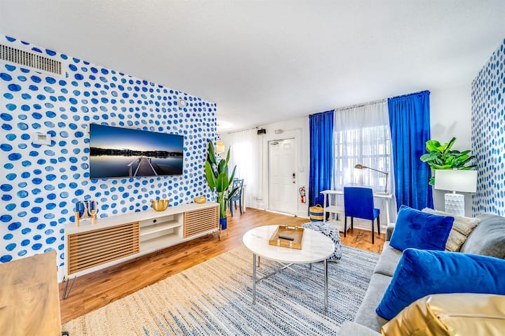 King Water View - No Extra Fees - Palm Wave Says - Coral Springs, FL