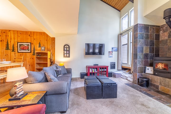 Upgraded, Light-filled St. Moritz Villa 325 - Mammoth Lakes