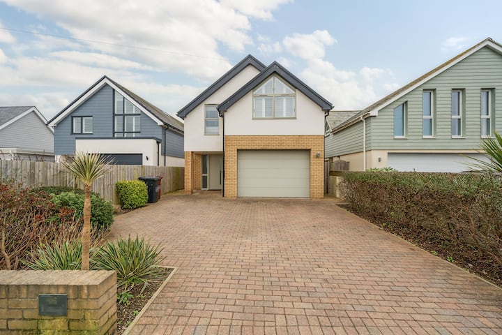 Modern Family Beach Home Near East Wittering - West Wittering