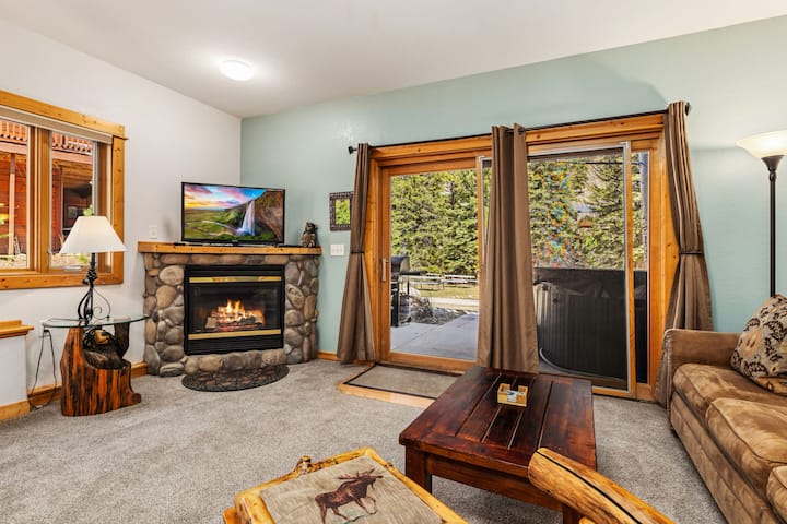 River Views • Private Hot Tub • Close To Rmnp - Estes Park, CO