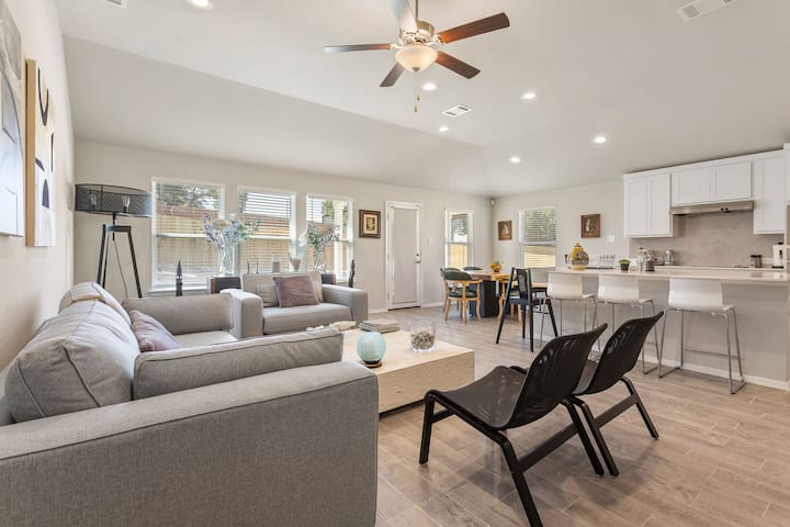 Brand New Lake Travis By Barcle - Lago Vista, TX