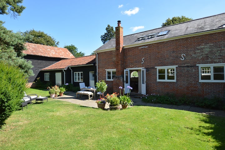 Stable Cottage At The Grove, Great Glemham - Framlingham