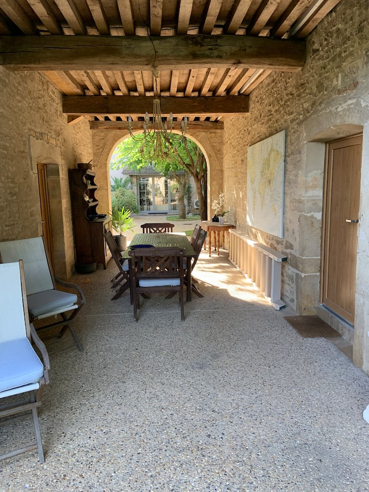 La Maison Des Confréries : Demeure Avec Piscine - 博訥