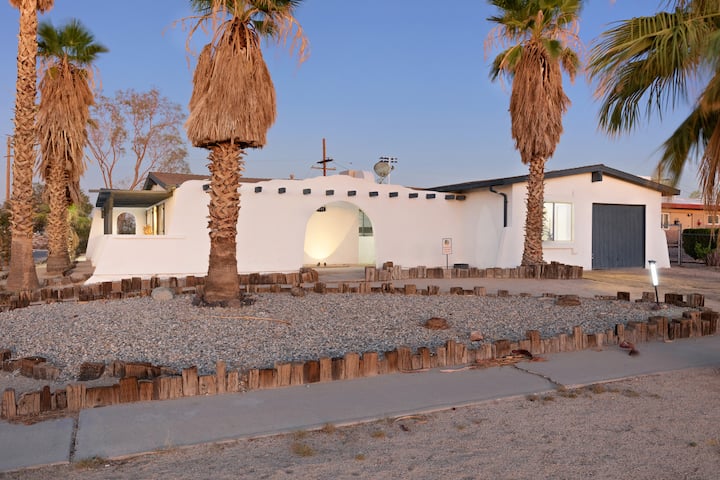 Carmella By Avantstay | Modern Jtree Paradise - Twentynine Palms, CA