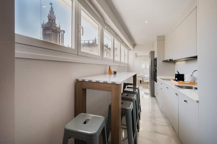 Wide & Bright- 2bd 2bth- Cathedral - Sevilla, España