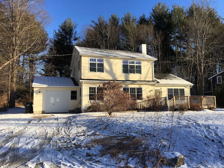 Imagine Being Lakeside This Summer! Book Now! - Lee, MA