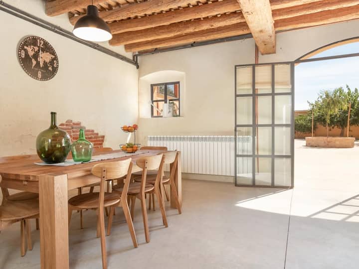 Mas Mare De La Font: La Forja - Figueres