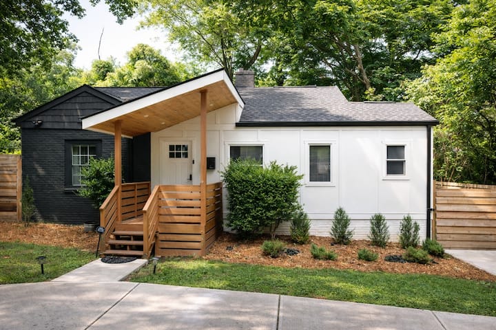 Hp@the Bungalow|spectrum|bojangles|fenced Yard|dog - Charlotte Douglas Airport (CLT)
