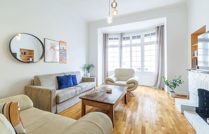 ÉLégant Et Spacieux 3 Pièces Au Cœur De Menton - Menton