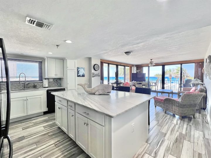 Upscale Perfection!  Beachfront Condo, End Unit  W - Florida Panhandle, FL