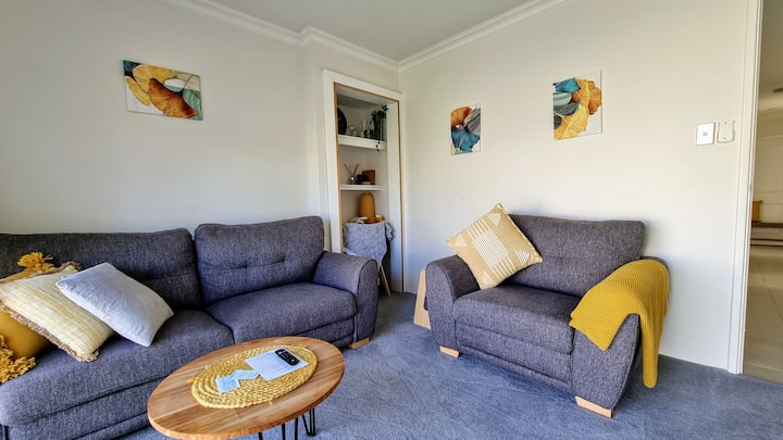 5 Star - Totally Private Apartment & Garden - Mindarie