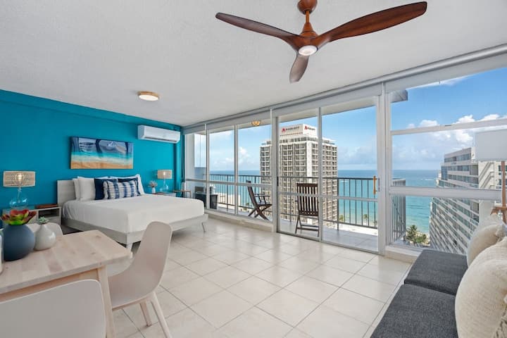 Imperial Suite | Spacious Studio With Stunning Oce - San Juan