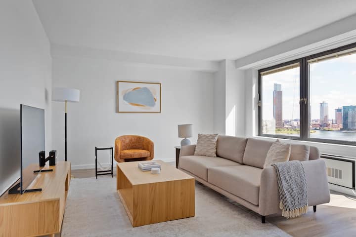 Blueground | Kips Bay, Doorman & W/d, Nr E River - New York