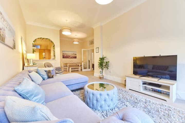 *Spacious* 3 Bedroom Flat - Town Centre Berwick - Coldingham