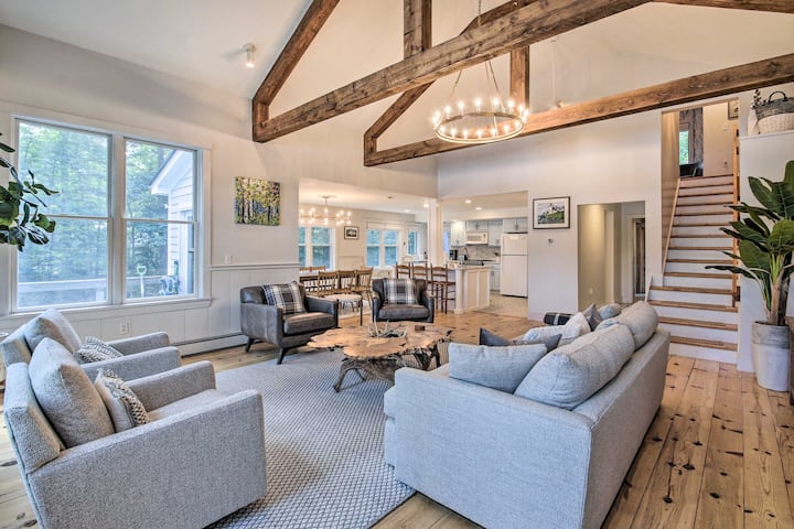 Lakefront Family Retreat: Skiing & Mountain Biking - Greenwood, ME