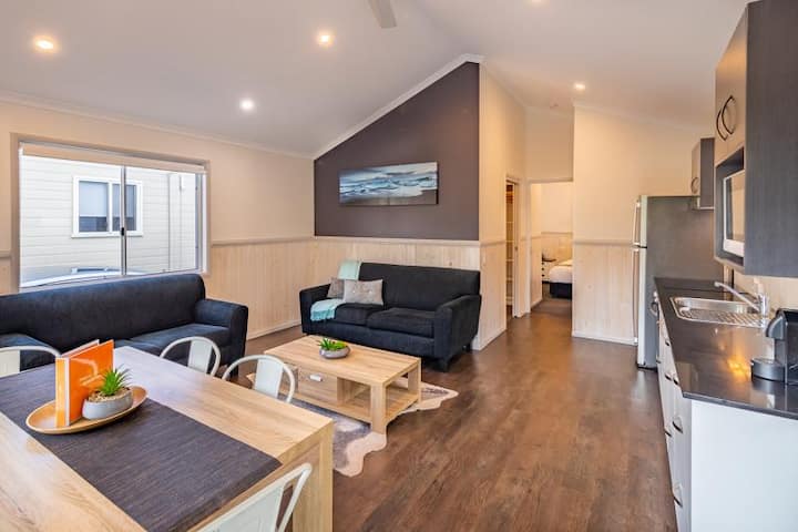 Aloha Cabin - Port Stephens