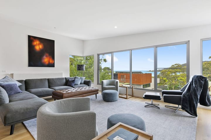 Seahaven - Stunning Modern Features - Lorne