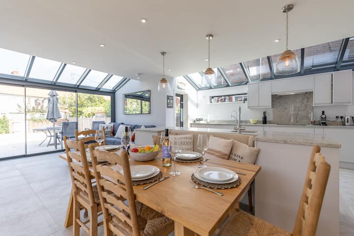 9 Salisbury Road - Southwold