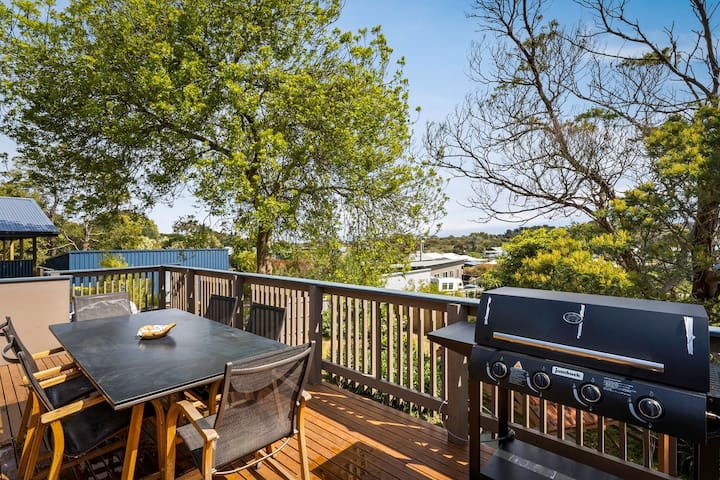 Little Island Escape - Phillip Island