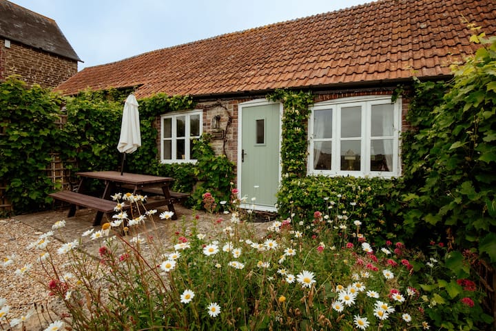 Milkmaids Cottage - 布里德波特