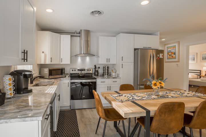3lrehoboth Beach Pet Friendly Putting Golf - Rehoboth Beach, DE