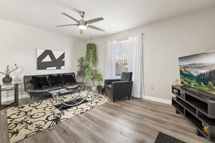 Market District Unit 3 - 1mi To Dt Bentonville - Bentonville, AR