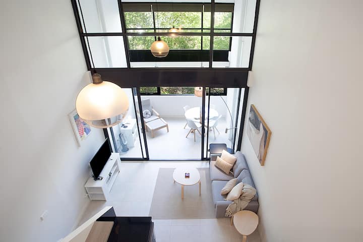 The Modern Manhattan - Sydney