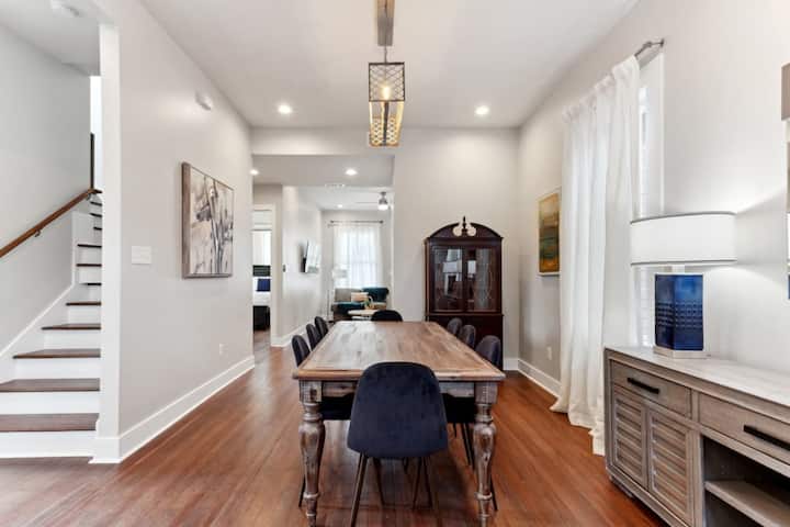 Cozy Historic Home 5 Bedrooms Centrally Located - New Orleans, LA