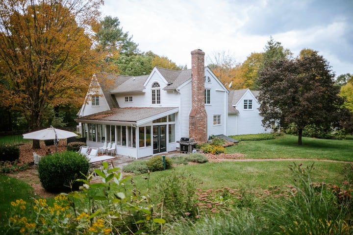 Mohawk Mountain Retreat: 5 Mins To Skiing - 콘월