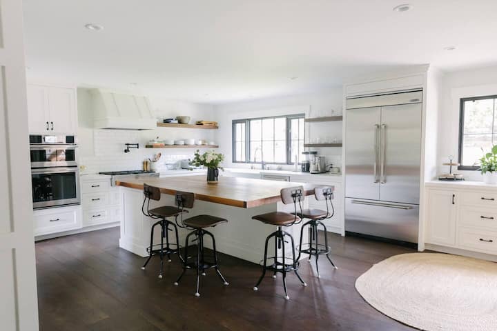 Stunning Remodeled Ranch House In Hope Ranch - Santa Barbara, CA