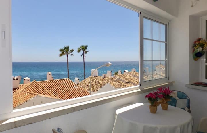 Cozy Apartment With Lovely Sea View - ネルハ