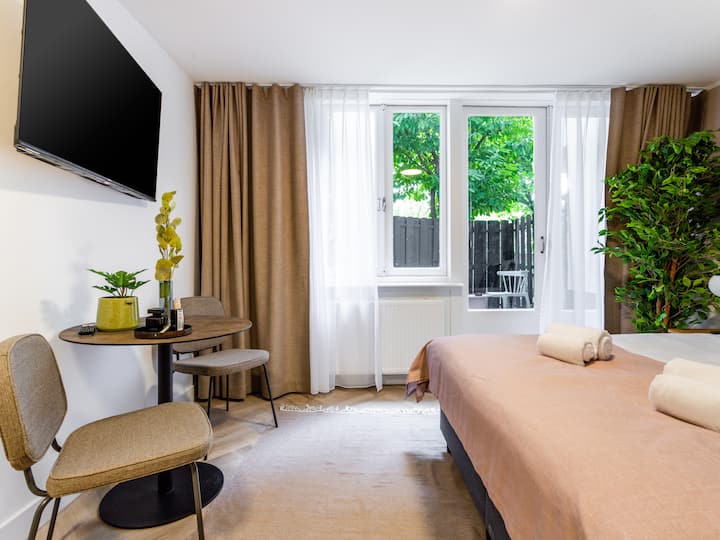Staysome Amsterdam Hemonyst. | Queen Room +Terrace - Ámsterdam