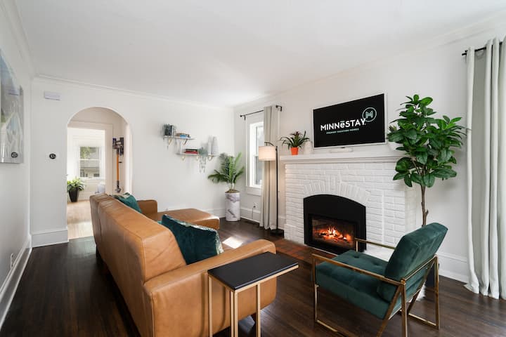 Minnestay* Fulton Gates - Edina, MN