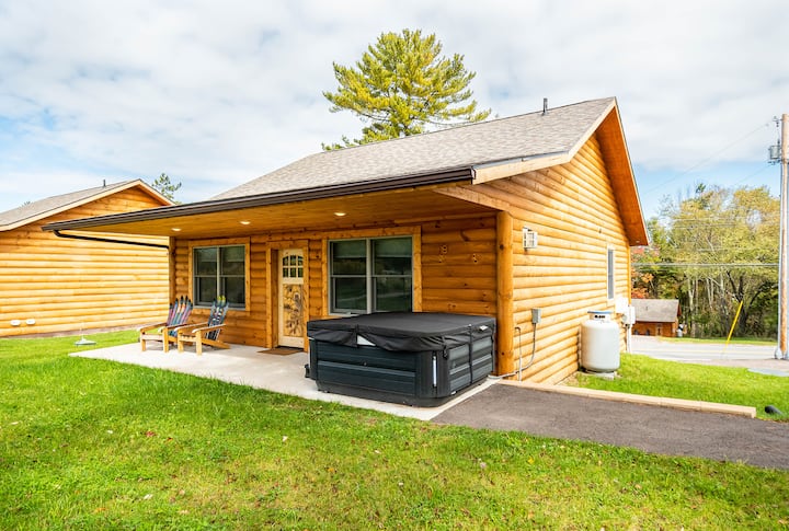 Base Camp | Hot Tub, Walk To Skiing & Golf - 奧克蘭