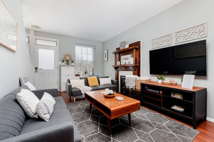 3 King Beds/charm In Historic Stl By Staystlouis - Berkeley, MO