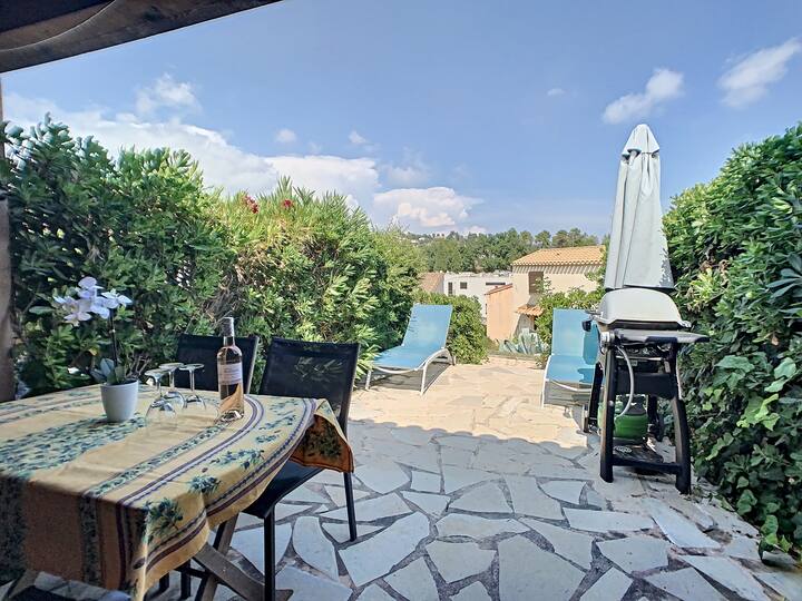 Lovely Holiday Home In Vence With Access To Pool. - Saint-Paul-de-Vence