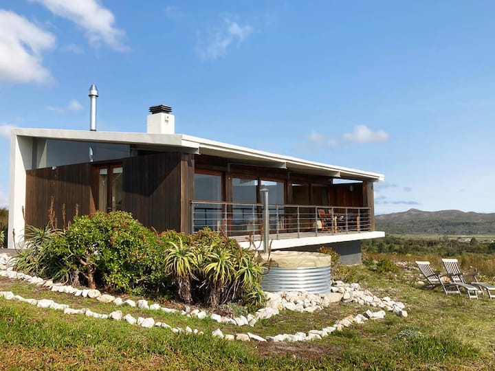 Fynbos Suite - Baardskeerdersbos