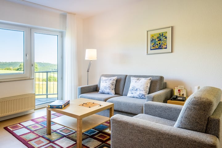 Apartment With Great View, Balcony, Sauna Access - Schleiden