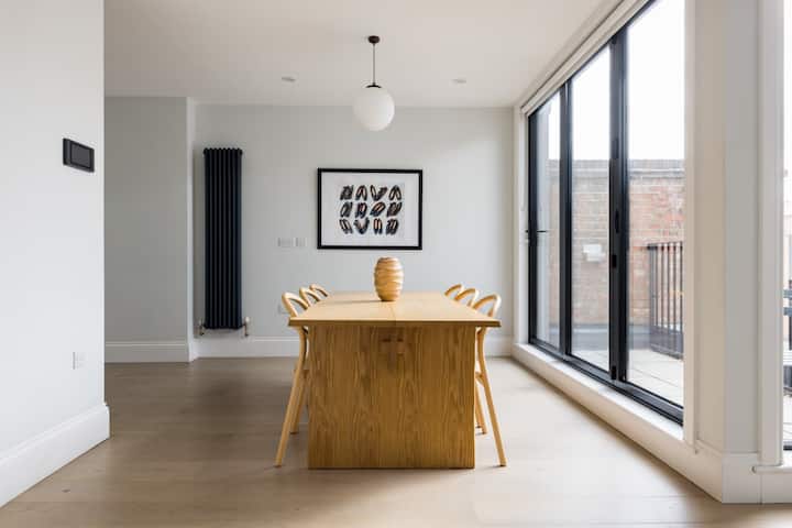 Spacious Leicester Sq 2br - Terrace, Netflix & N - Central London