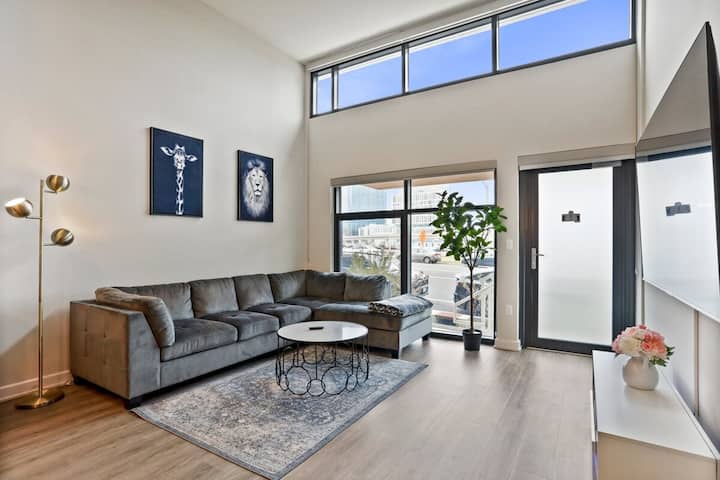 Luxury 2br Near The Metro & City Center - 페어팍스