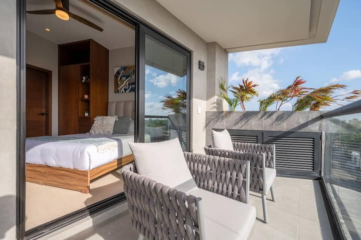 Kippal · Oceanview · Breakfast & Pool Bar - Cozumel