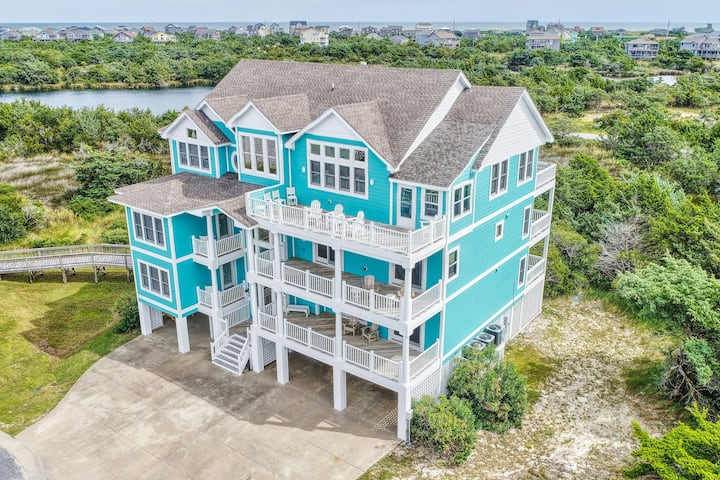 Amazing 12br Lakefront | Pool | Hot Tub - Outer Banks, NC