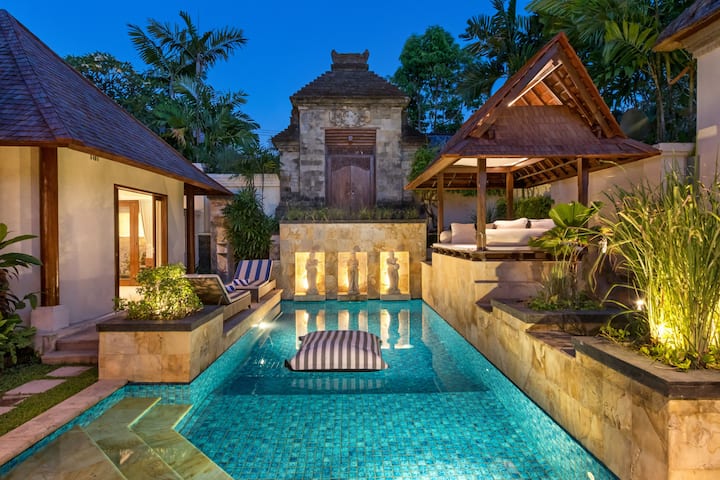 Charming 3br Villa Near Beach In Pererenan - Bali