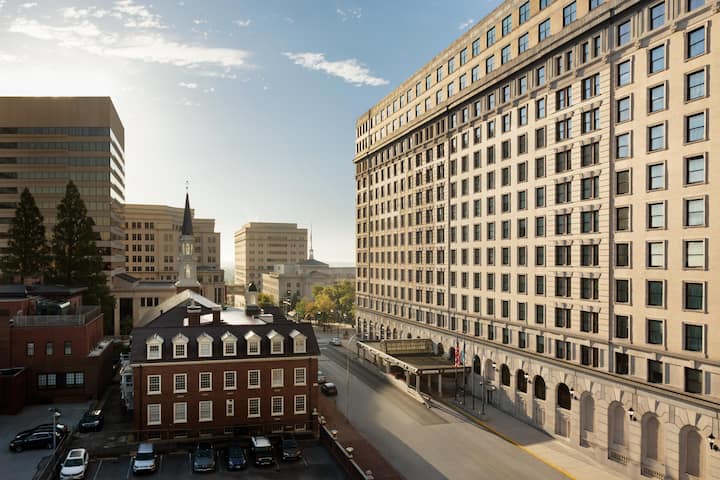 Hotel Du Pont Wilmington (Preferred) Luxury Room - New Castle, DE