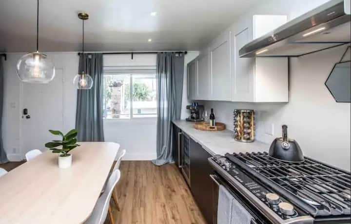 Boutique Condo In The Heart Of Scottsdale/oldtown! - アリゾナ州