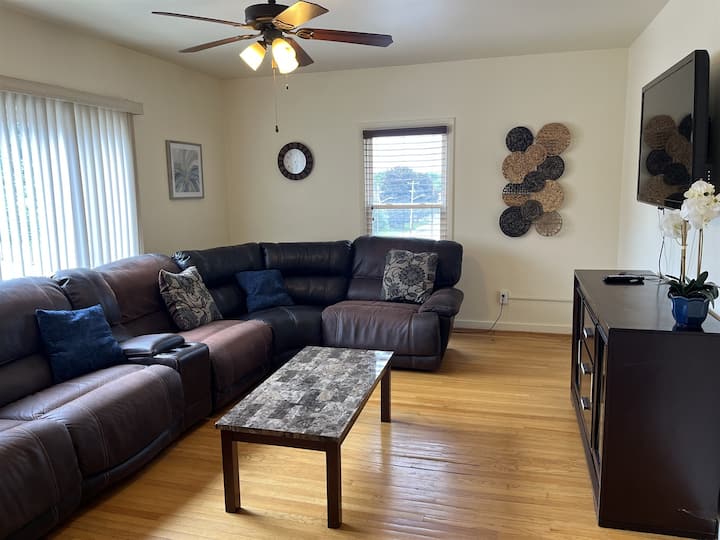 City Fox 2, #2 Of 4 - Recent Renovation In Oneont - Oneonta, NY