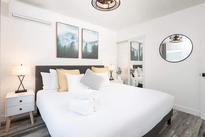 Charming 2br Oasis W/ Fire Pit & Bbq, Downtown Sd - North Park - San Diego
