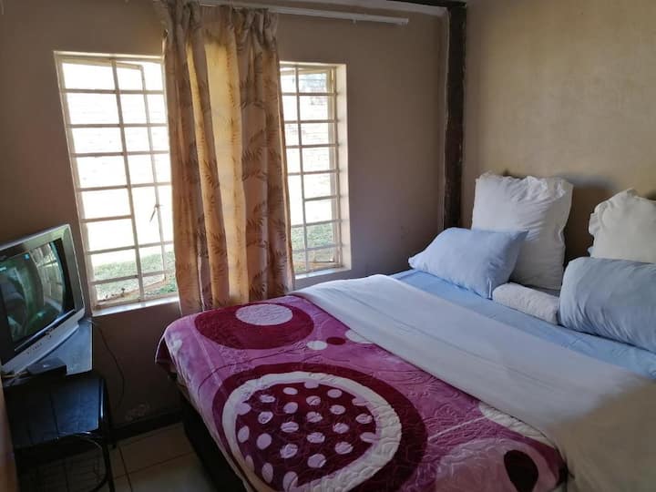 Double Room 1 - Tzaneen