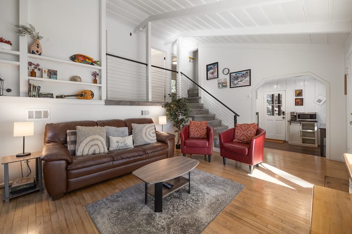 Donner Lake Cabin Near Sugar Bowl On Old Hwy 40! - Truckee, CA